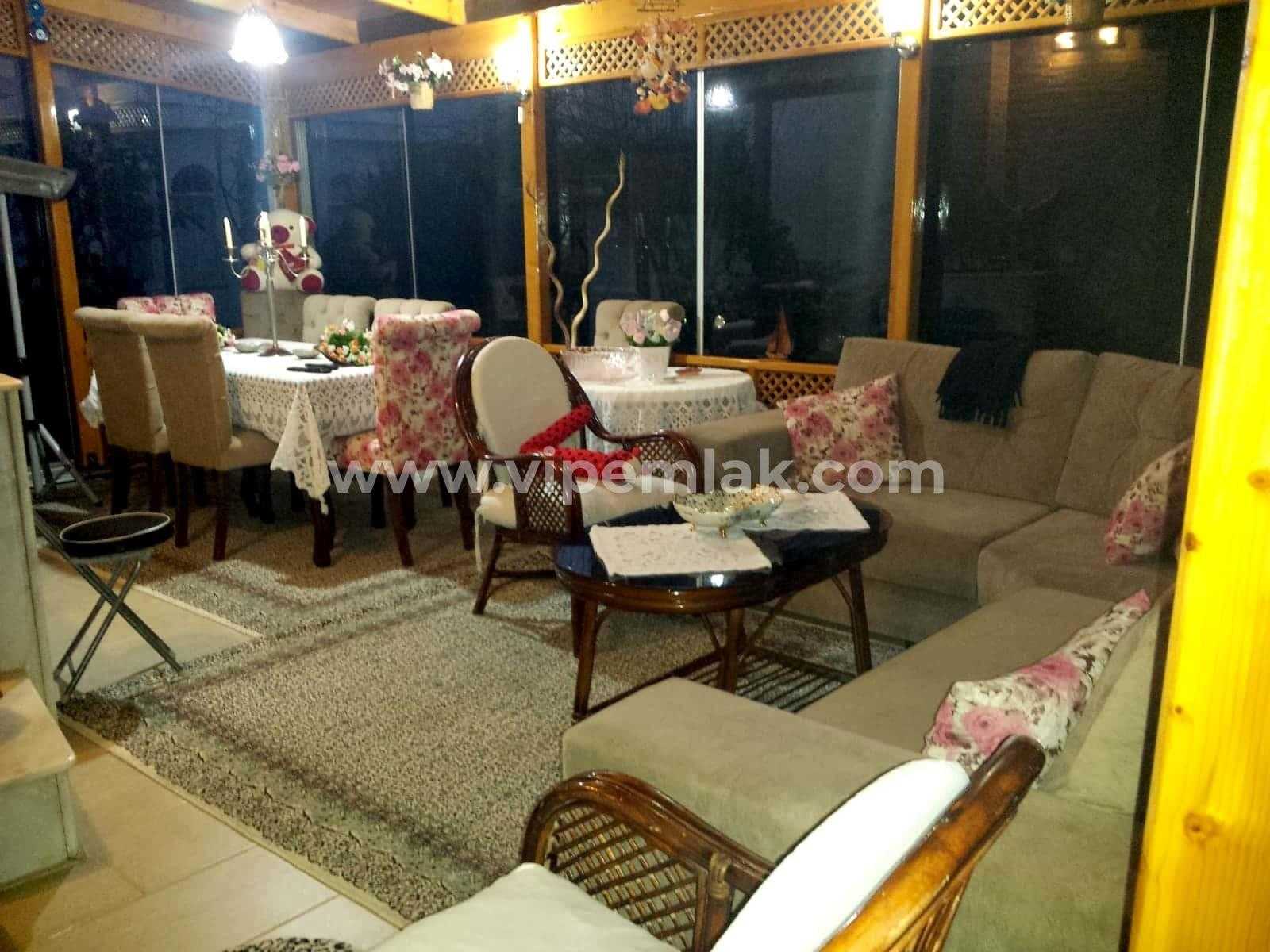 ÇEŞMELİDE DENİZE SIFIR KONUMDA KELEPİR FİYATTA SATILIK VİLLA ...